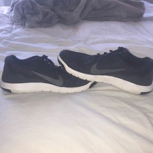 Used Nike Shoes for Sale up to 90% Off: Poshmark